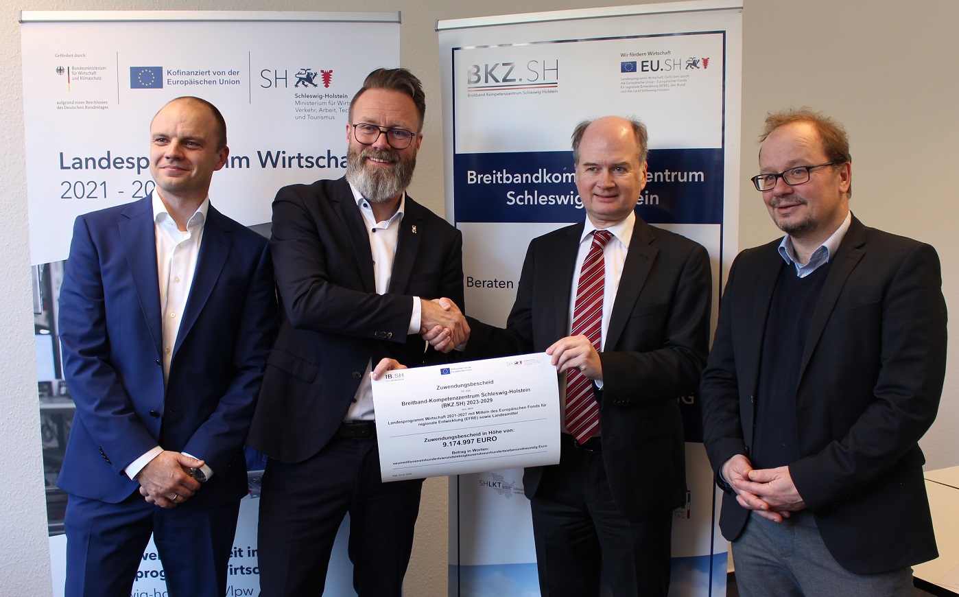 Spitzenposition im Glasfaserausbau soll weiter ausgebaut werden ... Spitzenposition im Glasfaserausbau soll weiter ausgebaut werden ...